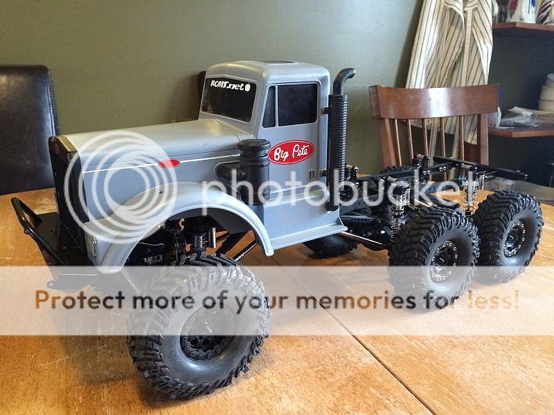 Budhatrain's Big Pete 6x6 build | Scale Builder's Guild